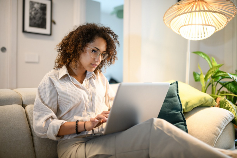 Financial Information To Avoid Sharing With AI | Alliant Credit Union
