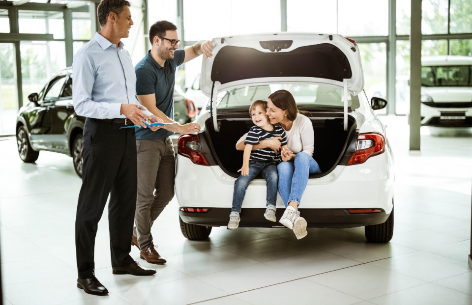 How To Save for a Car | Alliant Credit Union